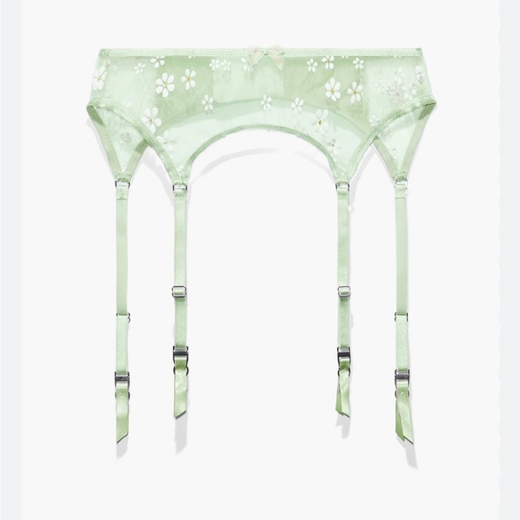 Savage X Fenty | Intimates & Sleepwear | Savage X Fenty Puff Daisy ...